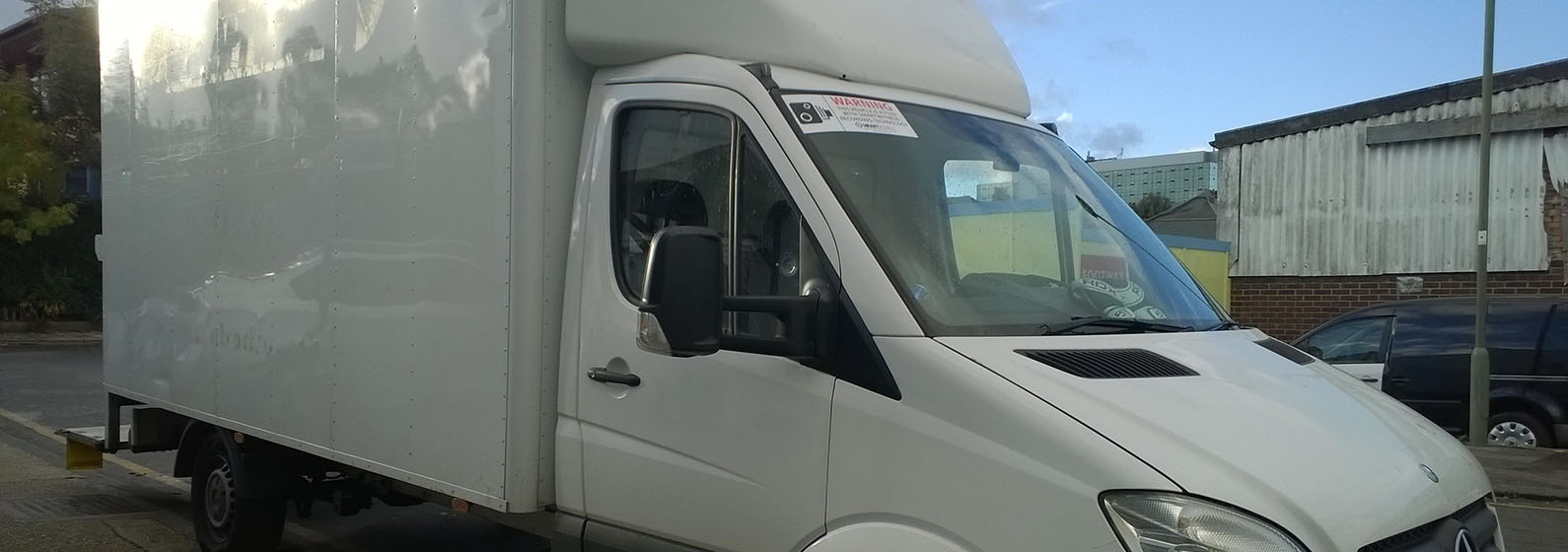 Fully Licensed And Fastest Removal Experts In London • London's Swifts